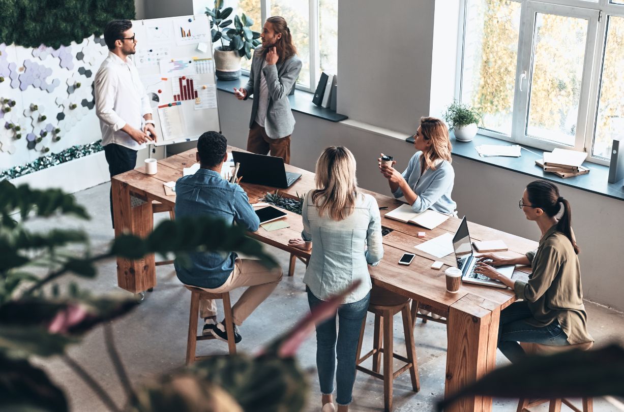 Brainstorming : Pengertian, Manfaat, Metode & Contohnya